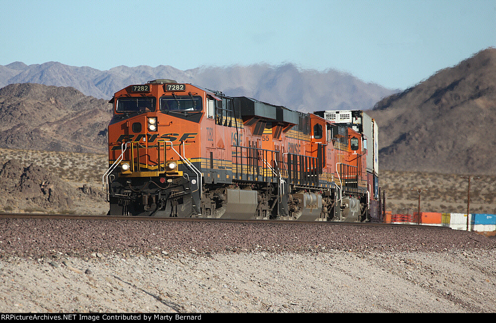 BNSF 7282